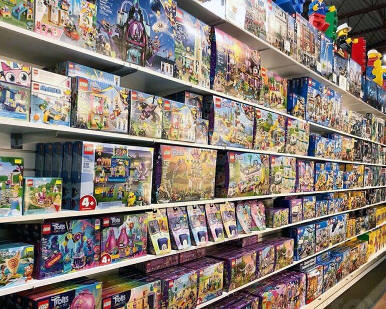 Canada's Largest Toy Store | Toy Traders